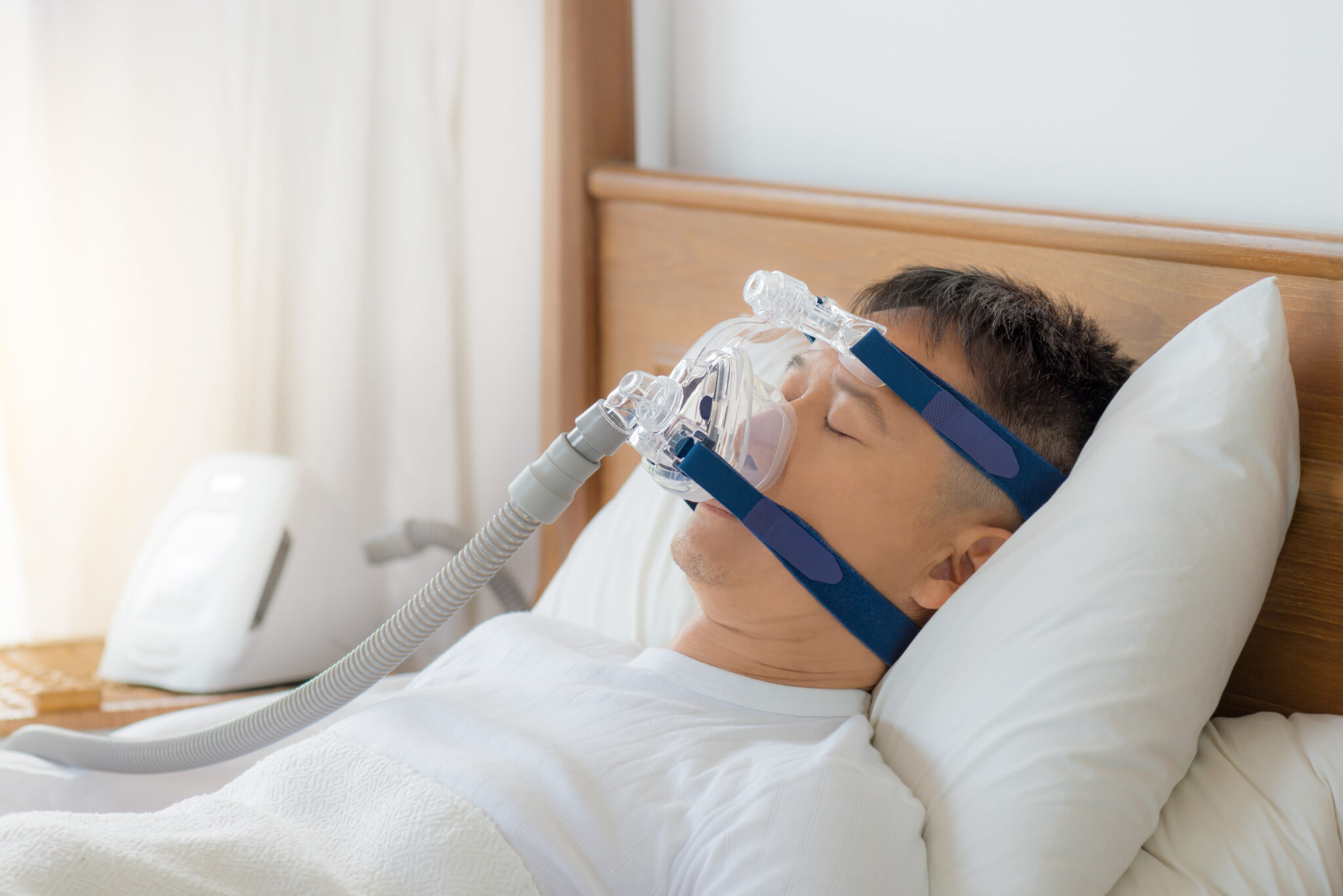 Shallow Breathing While Sleeping: Dyspnea vs. Apnea - HealthToday